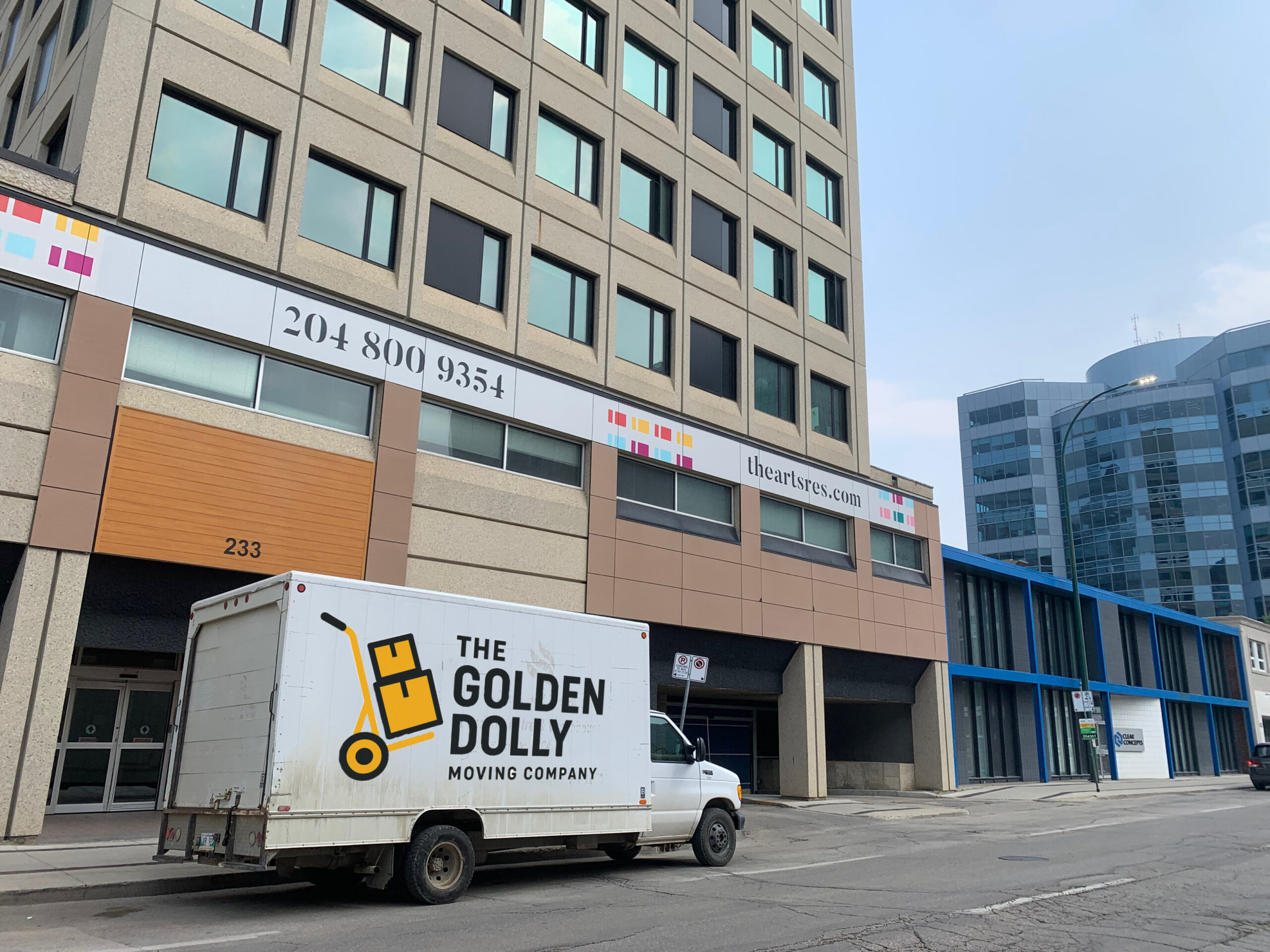 Winnipeg Movers - Moving Company Winnipeg - The Golden Dolly